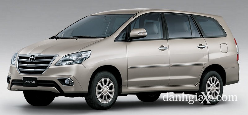 Toyota Innova G 2014