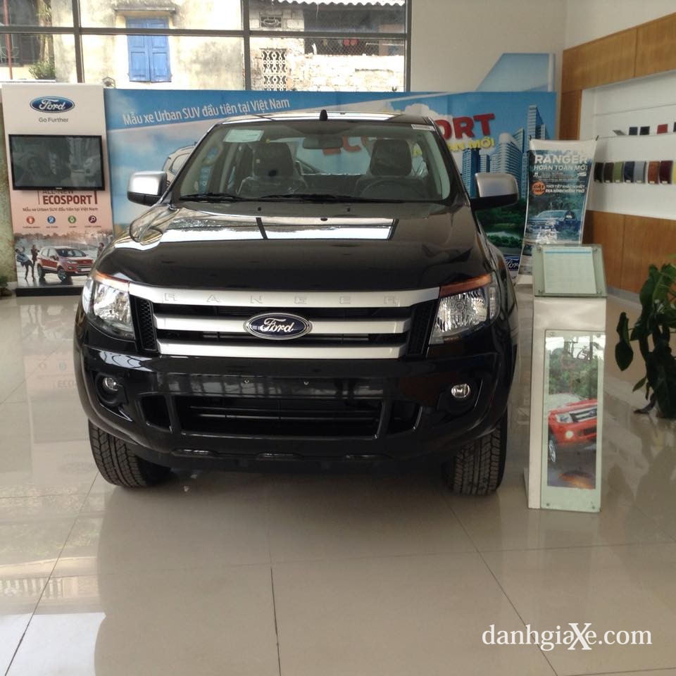 Ford Ranger XLS 2.2L 4x2 MT