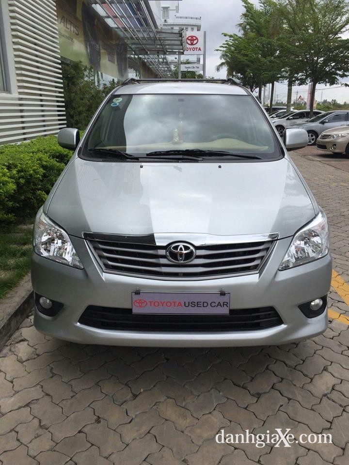 Toyota Innova G 2013