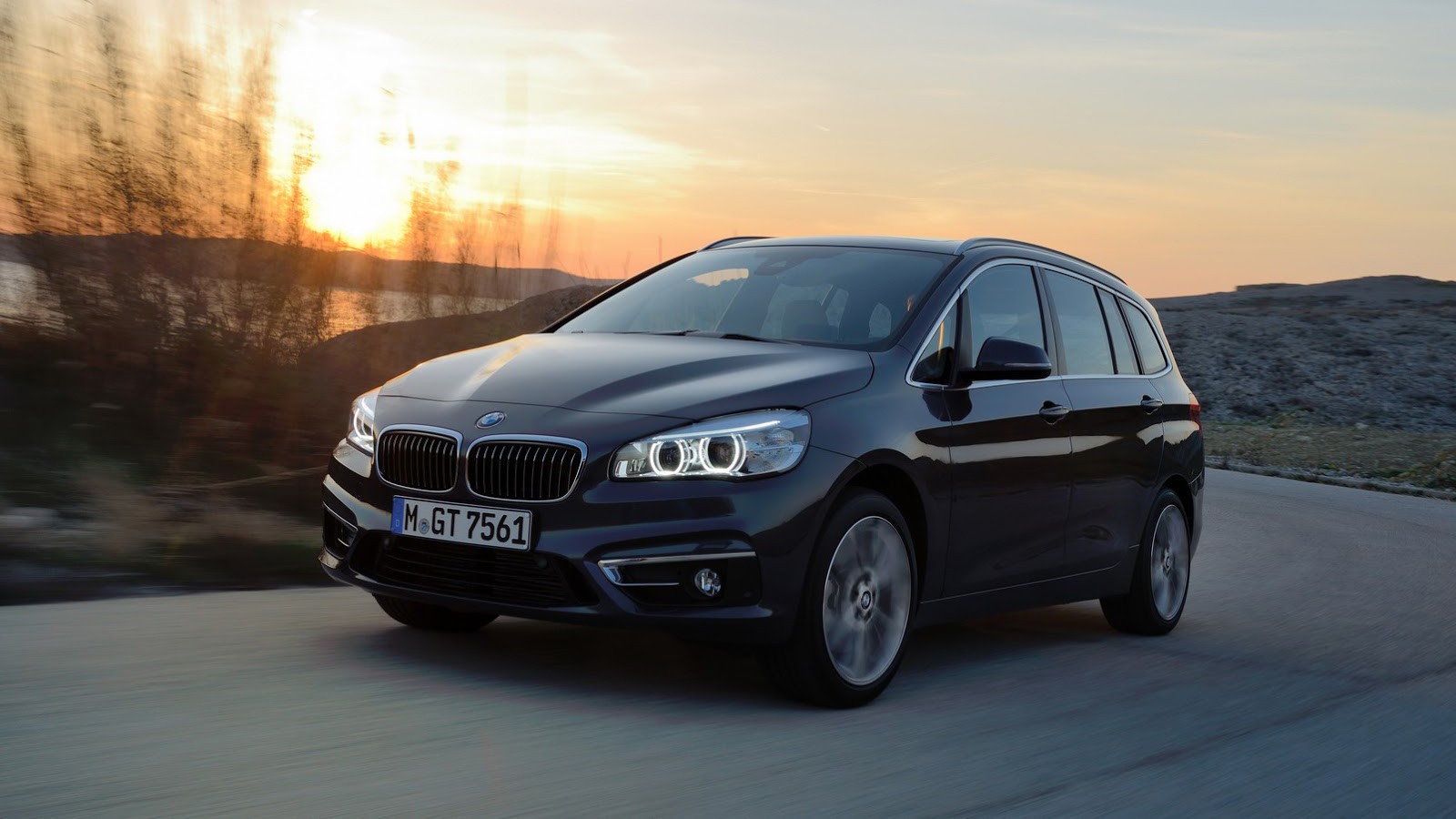 Chiêm ngưỡng BMW 2-Series GT qua bộ ảnh hoàn toàn mới