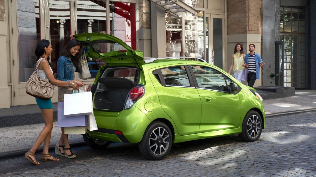 Có nên mua Chevrolet Spark LTZ 2015 với giá 360 triệu đồng?