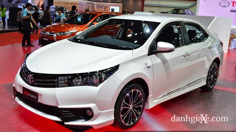 Toyota Altis 1.8G CVT 2015