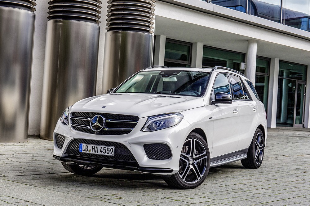 Hình ảnh chi tiết Mercedes-Benz GLE 450 AMG 4Matic tại Châu Âu
