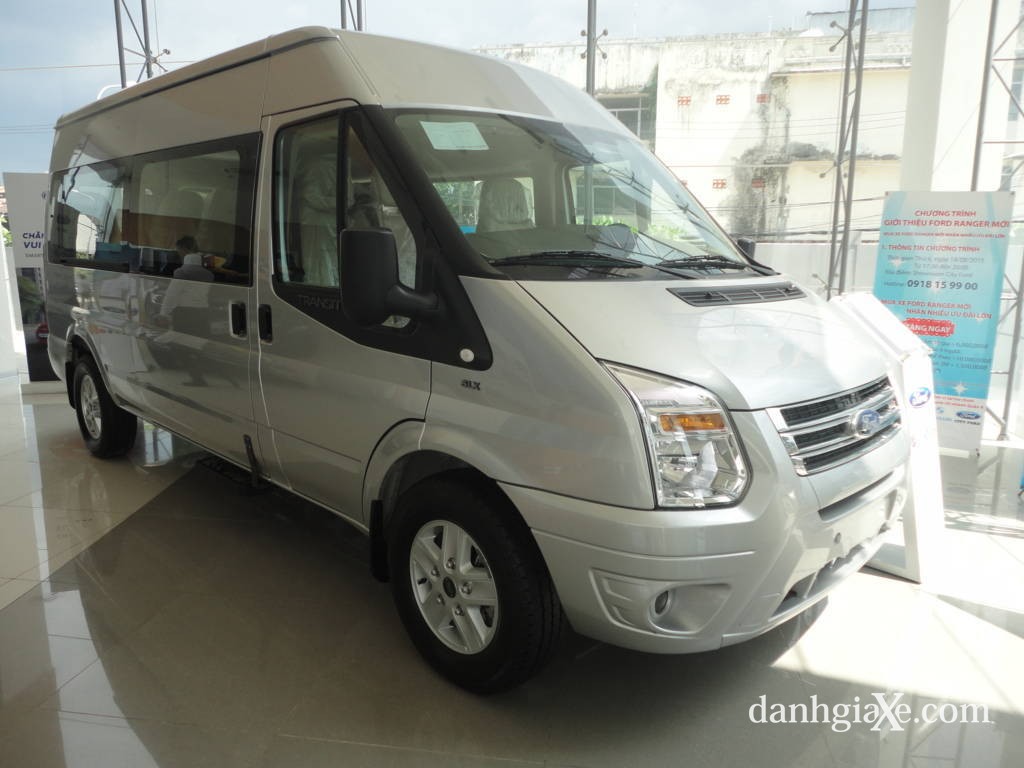 Ford Transit Cao cấp 2016