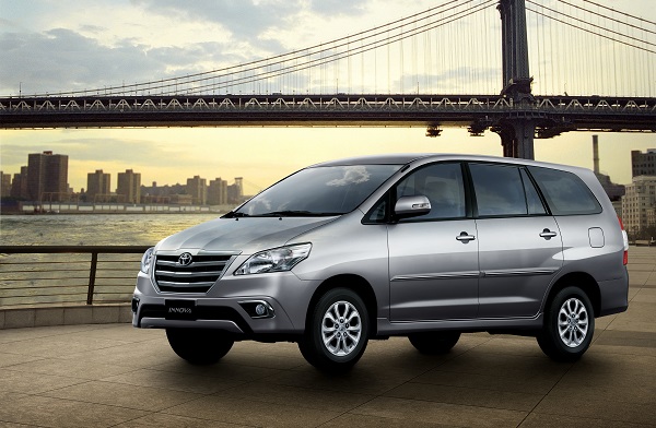 Toyota Innova 2014