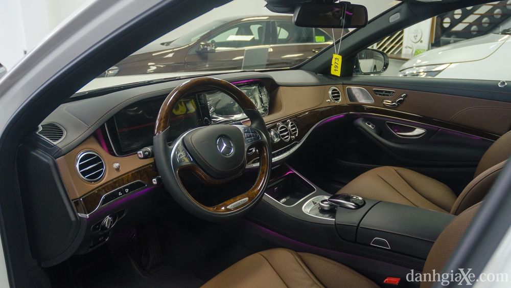 Đánh giá tổng quan Mercedes-Benz S-Class 2016