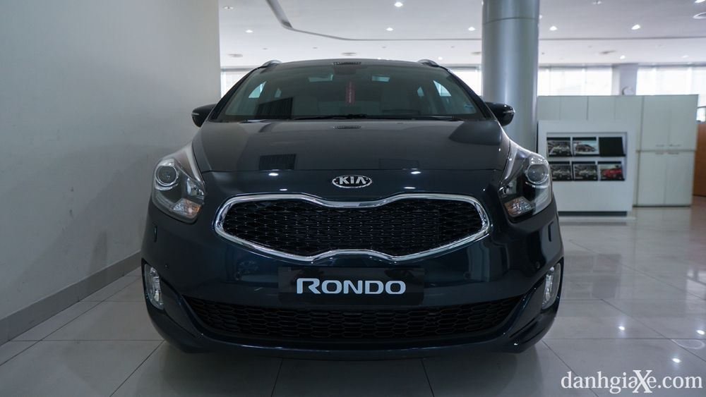 Đánh giá xe KIA Rondo 2016