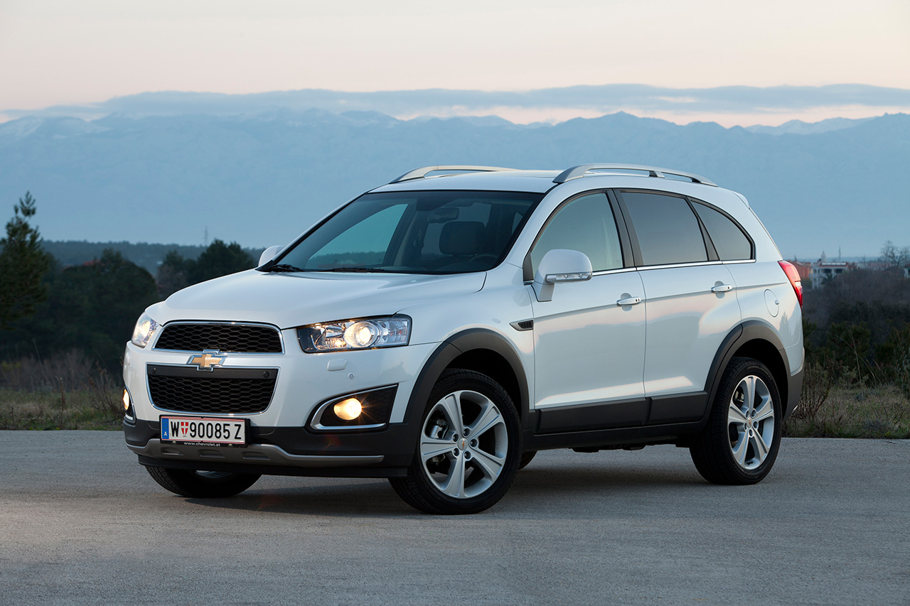 Đánh giá xe Chevrolet Captiva 2016